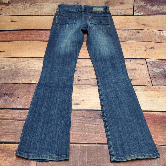 Seven7 | Jeans | Seven7 Regular Bootcut Jeans Size 27 Thick Denim ...